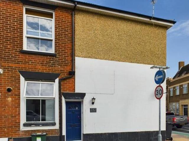 2 Bedroom End Of Terrace House For Rent In Southsea