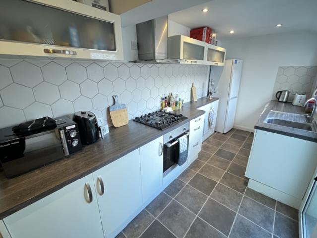 2 bedroom end of terrace house for rent in Scorer St Modern 2 Bed House, LN5