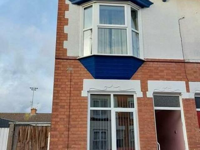2 bedroom end of terrace house for rent in Sheridan Street Leicester LE2
