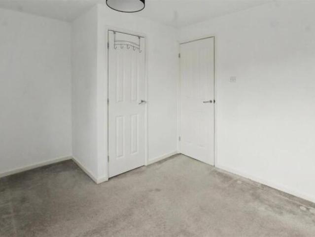 2 bedroom end of terrace house for rent in Silver Birch Close, Nottingham, NG6
