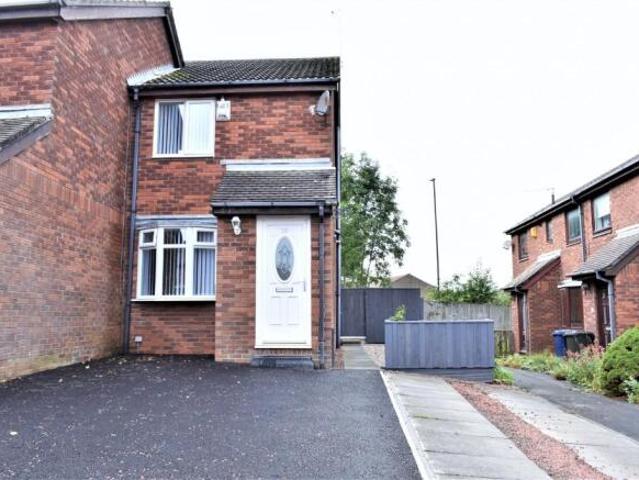 2 bedroom end of terrace house for rent in Stuart Court, Kingston Park, Newcastle Upon Tyne, NE3