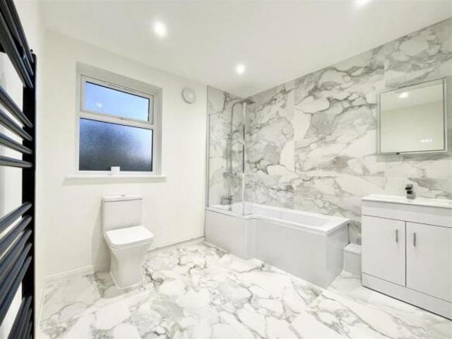2 bedroom end of terrace house for rent in St. Anns Road, Southsea, PO4