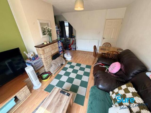2 bedroom end of terrace house for rent in St. Peters Road, Gloucester, GL4