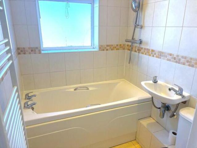2 bedroom end of terrace house for rent in Oakdale, Poole, BH15