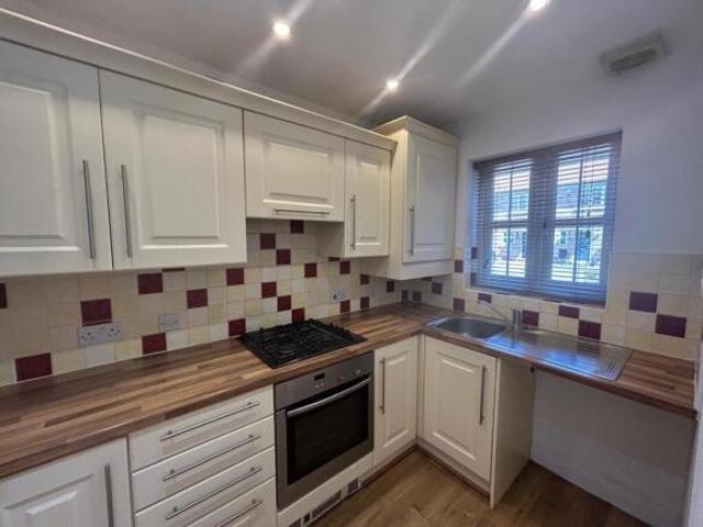 2 bedroom end of terrace house for rent in Pools Brook Park, Kingswood, Hull, East Yorkshire, HU7