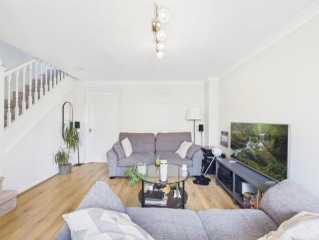 2 bedroom end of terrace house for rent in Paddick Drive, Lower Earley, Reading, Berkshire, RG6