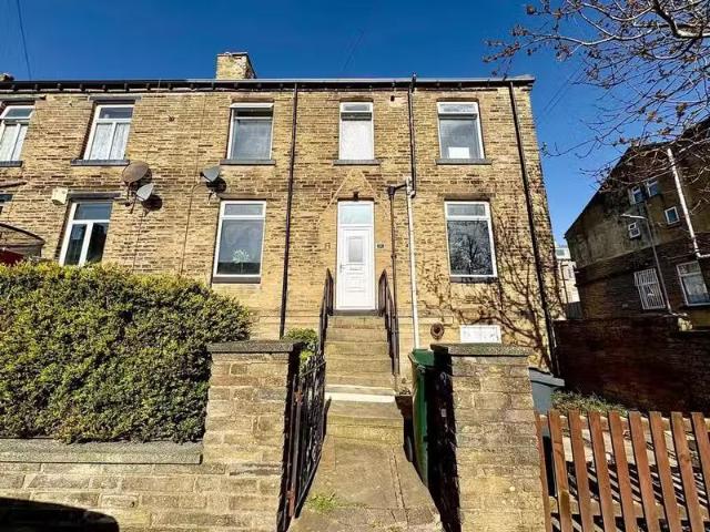 2 bedroom end of terrace house for rent in Prospect Terrace, A.
