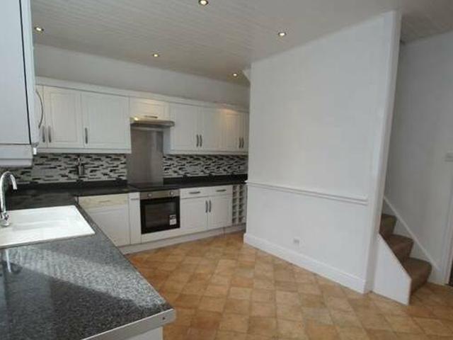 2 bedroom end of terrace house for rent in RECENTLY RENOVATED Cross Street Hollingworth SK14 8