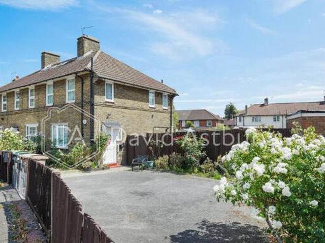 2 Bedroom End Of Terrace House For Rent In Wood Green