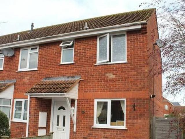 2 bedroom end of terrace house for rent in Woodfield Close BurnhamonSea TA8