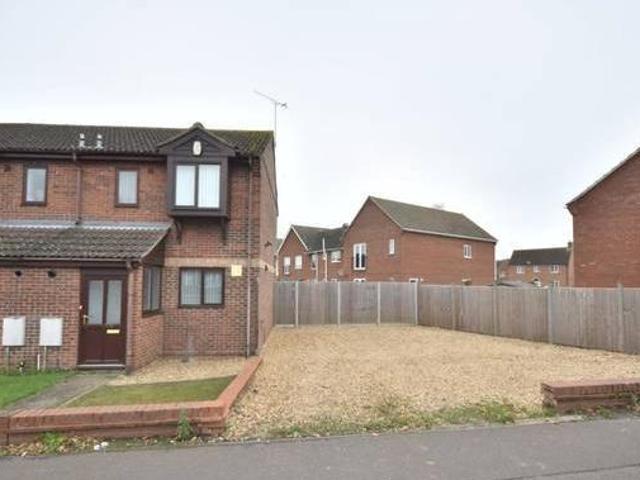 2 bedroom end of terrace house for rent in Wootton Road King s Lynn PE30