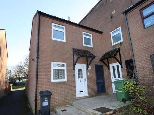 2 bedroom end of terrace house for rent in Wells Nr Leisure Centre BA5