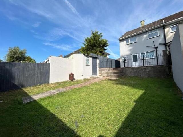 2 bedroom end of terrace house for rent in Whittock Road, Bristol, BS14