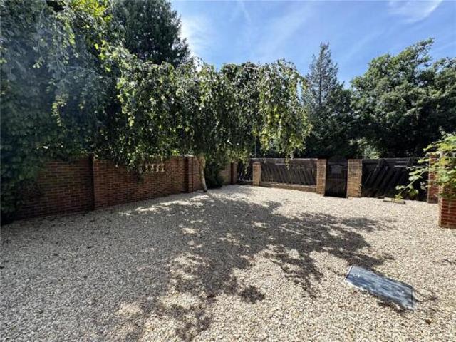 2 bedroom end of terrace house for rent in Wimborne Road, Bournemouth, Dorset, BH2