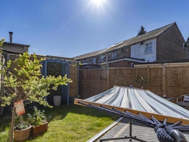 2 bedroom end of terrace house for rent in Tunnel Road, Tunbridge Wells, TN1