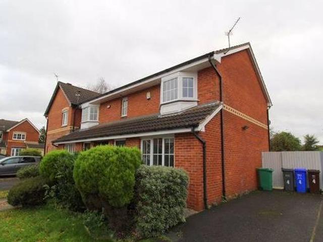 2 bedroom end of terrace house for rent in Turnbury Road Manchester M22