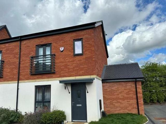 2 Bedroom End Of Terrace House For Rent In Upton