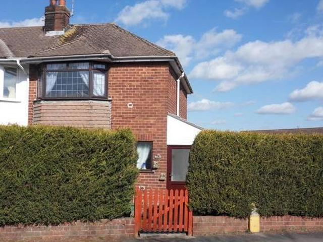 2 bedroom end of terrace house for rent in Vandyck AvenueKeynshamBristolBS31