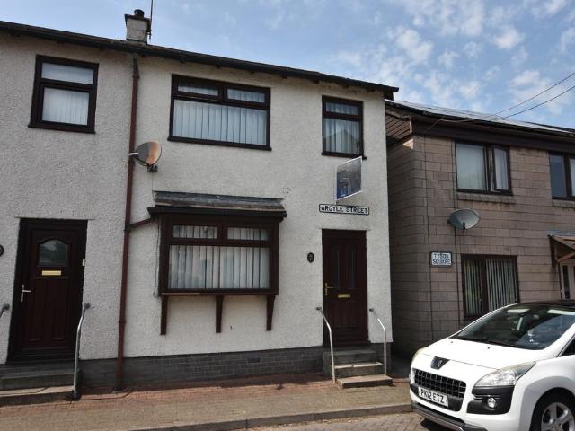 2 bedroom end of terrace house for sale