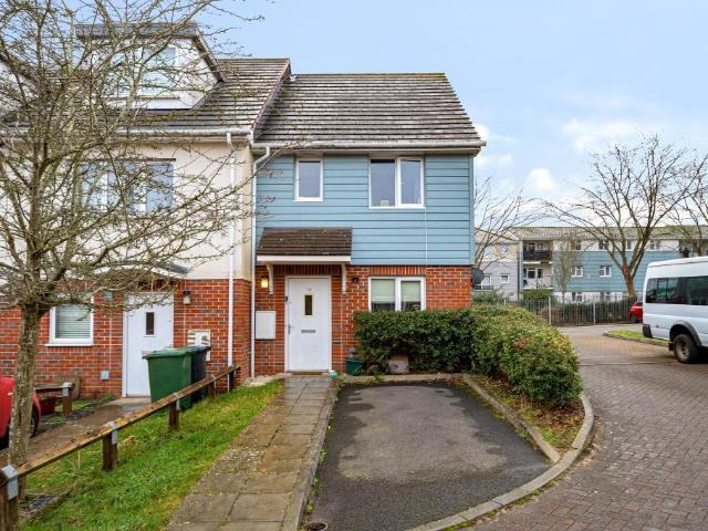2 bedroom end of terrace house for sale
