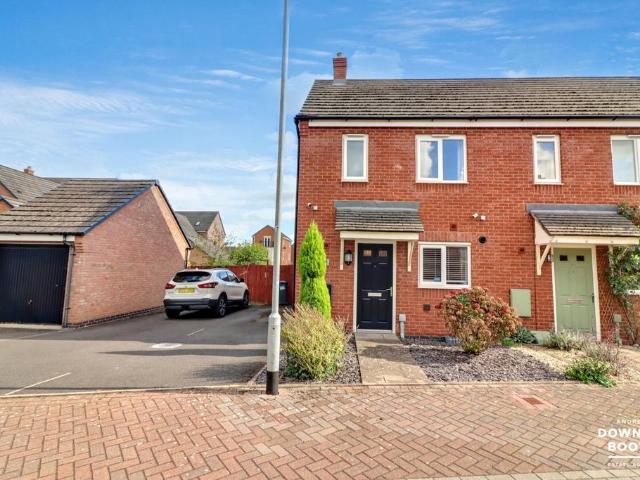 2 bedroom end of terrace house for sale