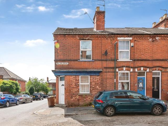 2 bedroom end of terrace house for sale
