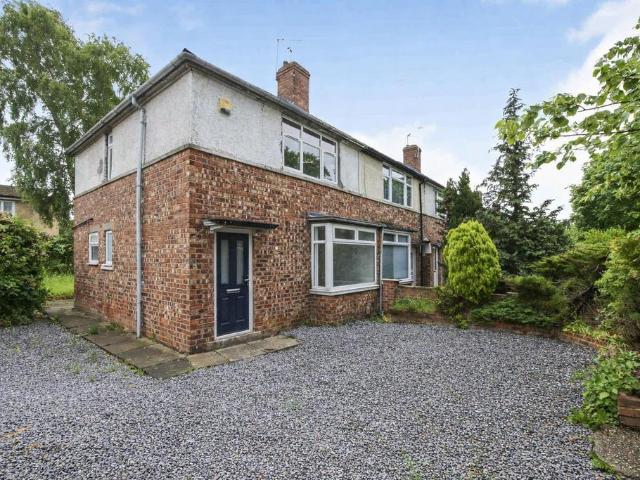 2 bedroom end of terrace house for sale