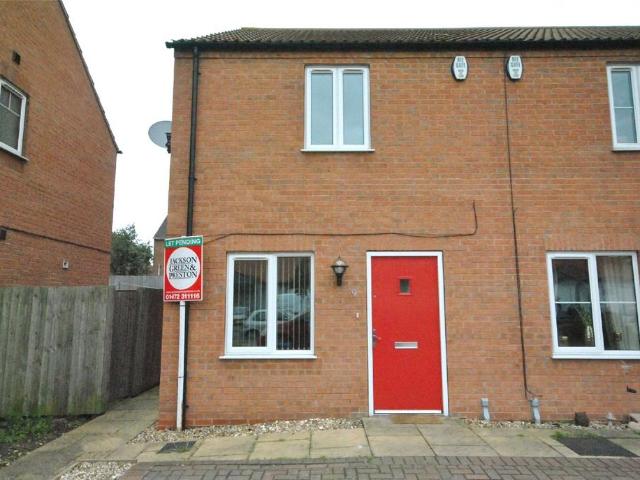 2 bedroom end of terrace house for sale