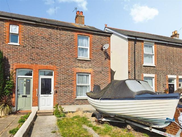 2 bedroom end of terrace house for sale