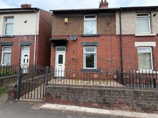 2 bedroom end of terrace house for sale