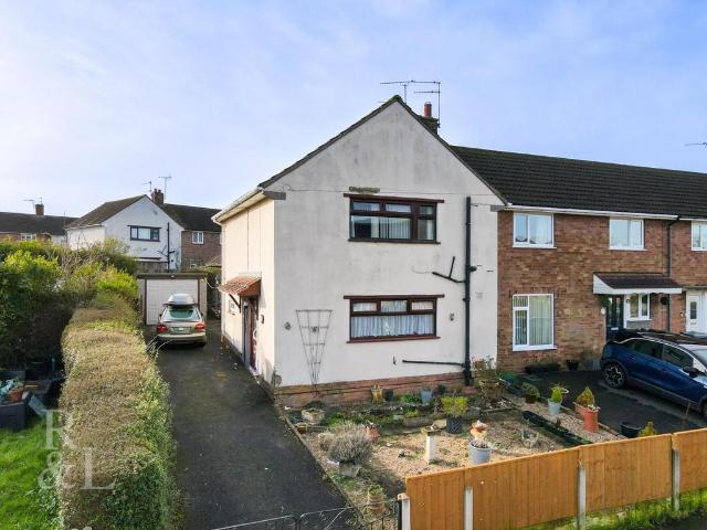 2 bedroom end of terrace house for sale