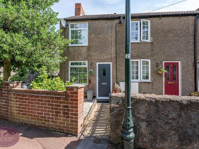2 bedroom end of terrace house for sale