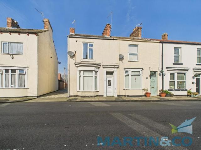 2 bedroom end of terrace house for sale