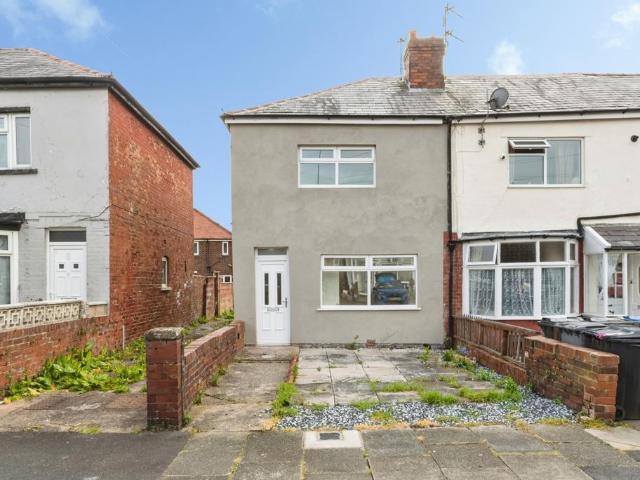2 bedroom end of terrace house for sale