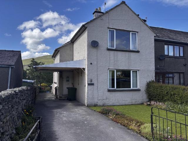 2 bedroom end of terrace house for sale