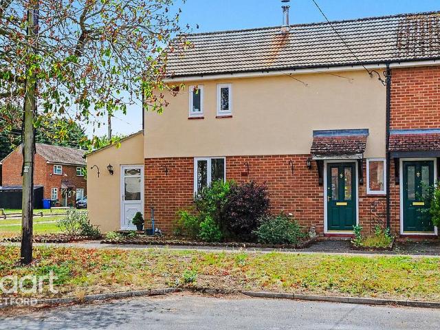 2 bedroom end of terrace house for sale