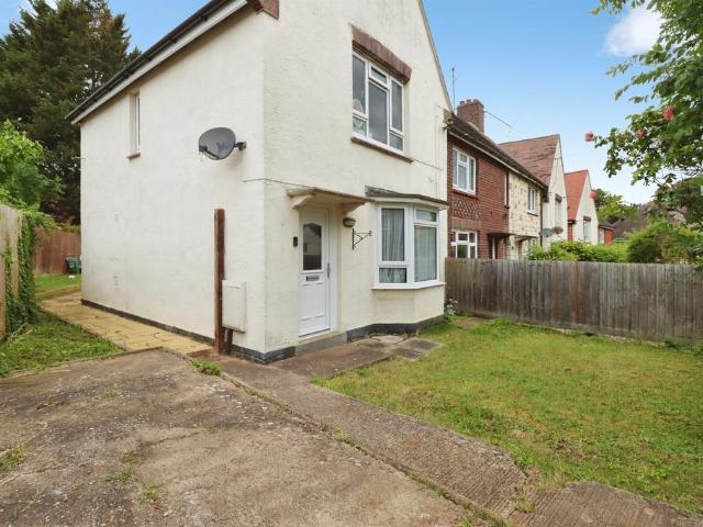 2 bedroom end of terrace house for sale