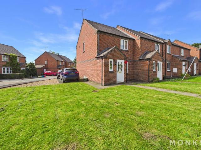 2 bedroom end of terrace house for sale