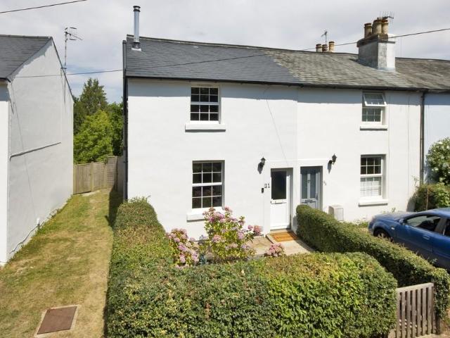 2 bedroom end of terrace house for sale