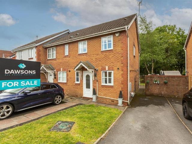 2 bedroom end of terrace house for sale