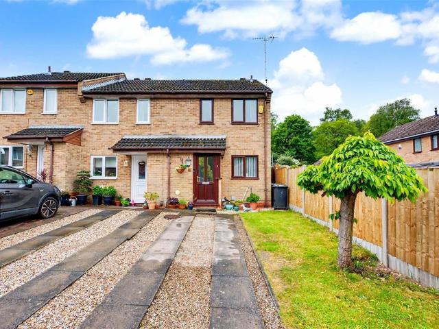 2 bedroom end of terrace house for sale