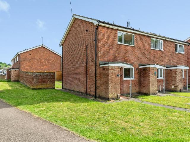 2 bedroom end of terrace house for sale