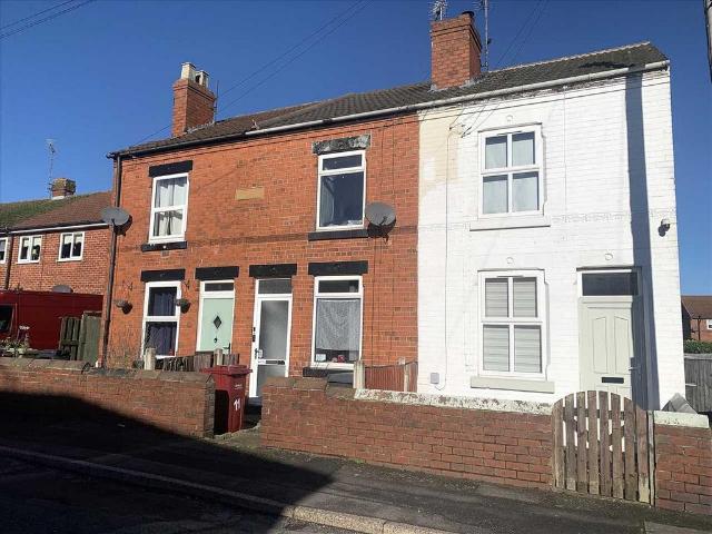 2 bedroom end of terrace house for sale