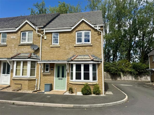 2 bedroom end of terrace house for sale