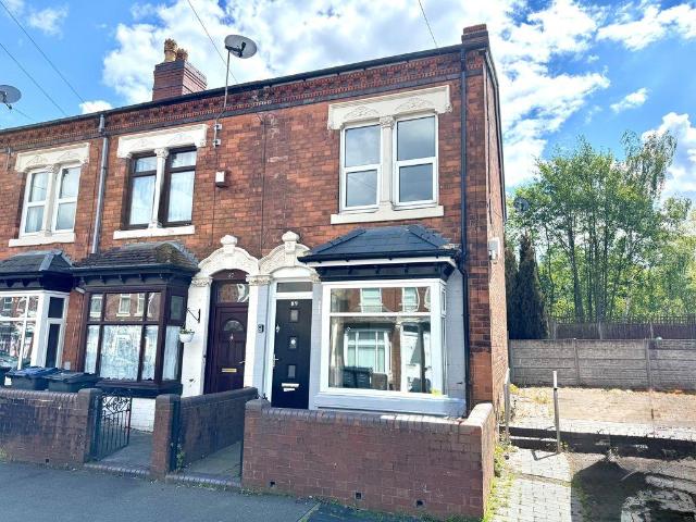 2 bedroom end of terrace house for sale