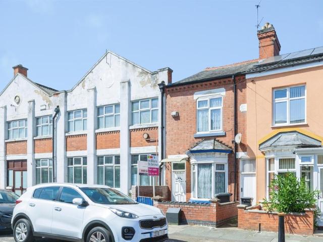 2 bedroom end of terrace house for sale