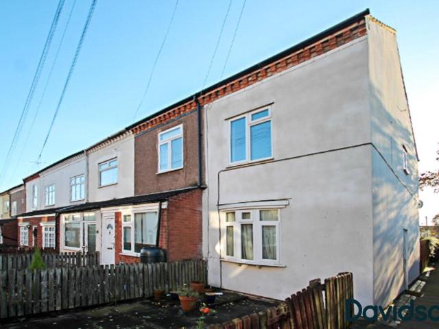 2 bedroom end of terrace house for sale