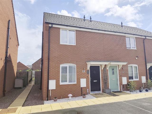 2 bedroom end of terrace house for sale