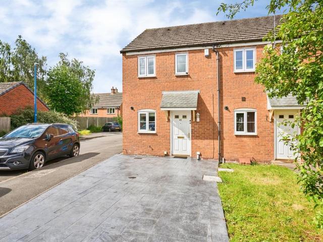 2 bedroom end of terrace house for sale