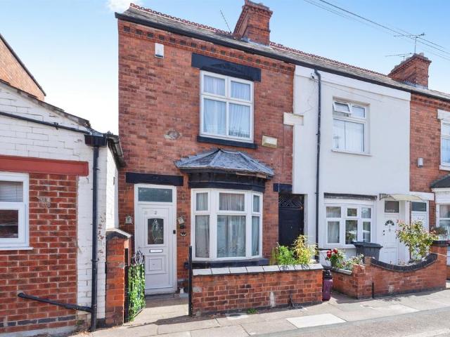 2 bedroom end of terrace house for sale